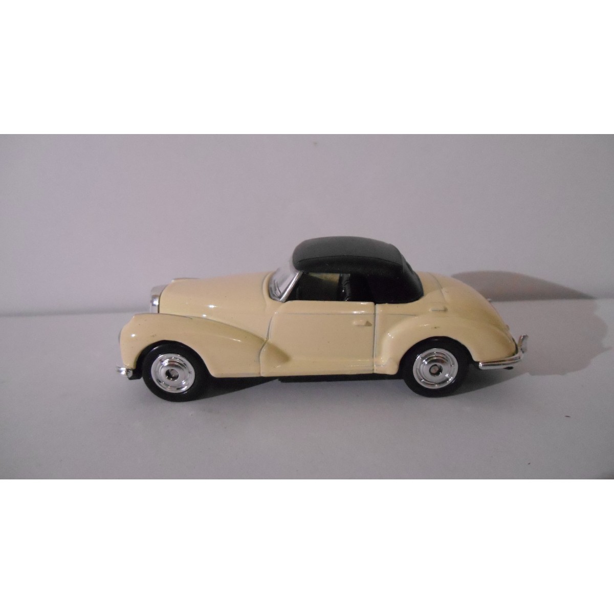 MERCEDES-BENZ 300 S 1955 CREAM 1:60 WELLY SUPER9 - BCN STOCK CARS