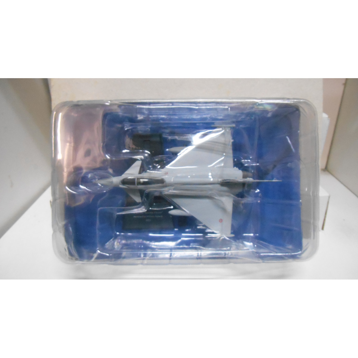 EF 2000 EUROFIGHTER RAF UK + MAGAZINE 1:100 IXO SALVAT - BCN STOCK CARS