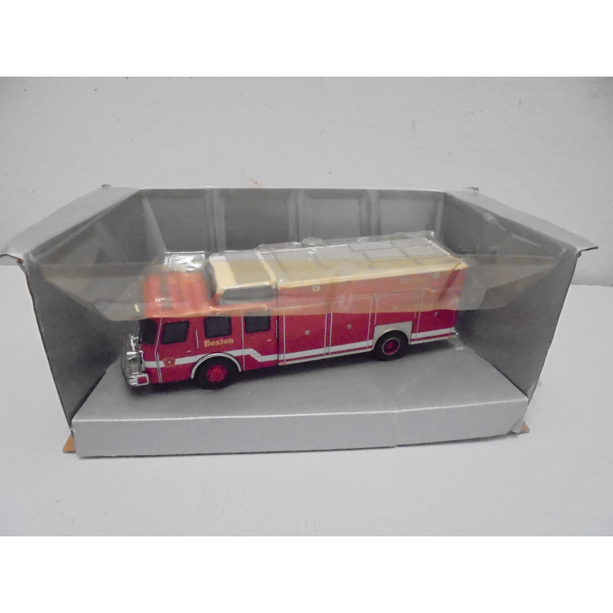E-ONE RESCUE FIRE/POMPIERS/BOMBEROS BOSTON 1:50 CORGI 52205 - BCN STOCK ...