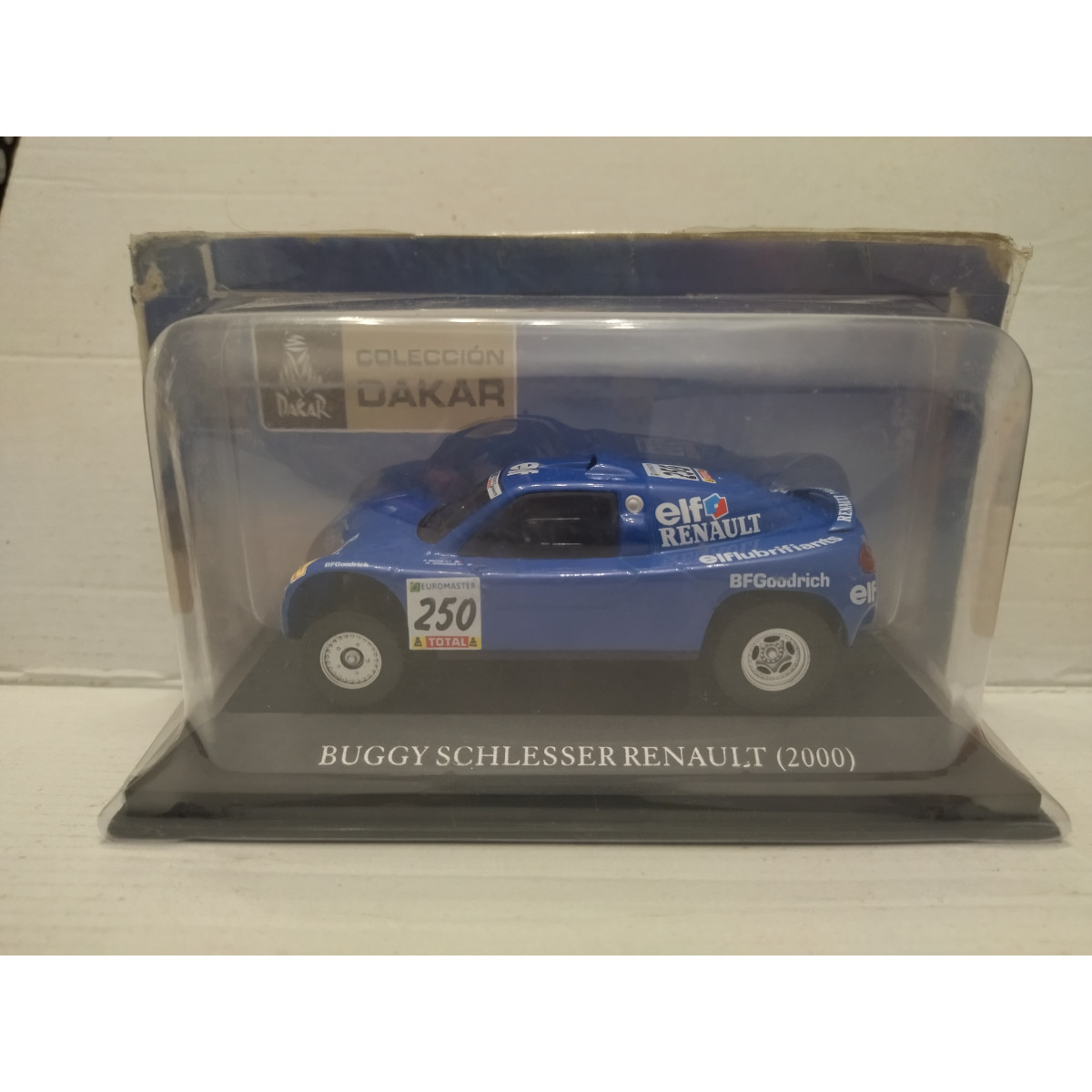 SCHLESSER MEGANE RALLY PARIS-DAKAR 2000 WIN SCHLESSER 1:43 LUPA IXO ...