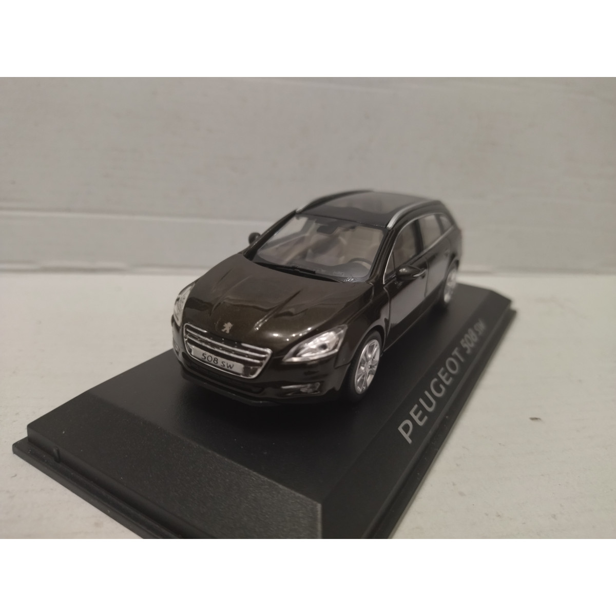 PEUGEOT 508 SW 2010 1:43 DEALER NOREV - BCN STOCK CARS