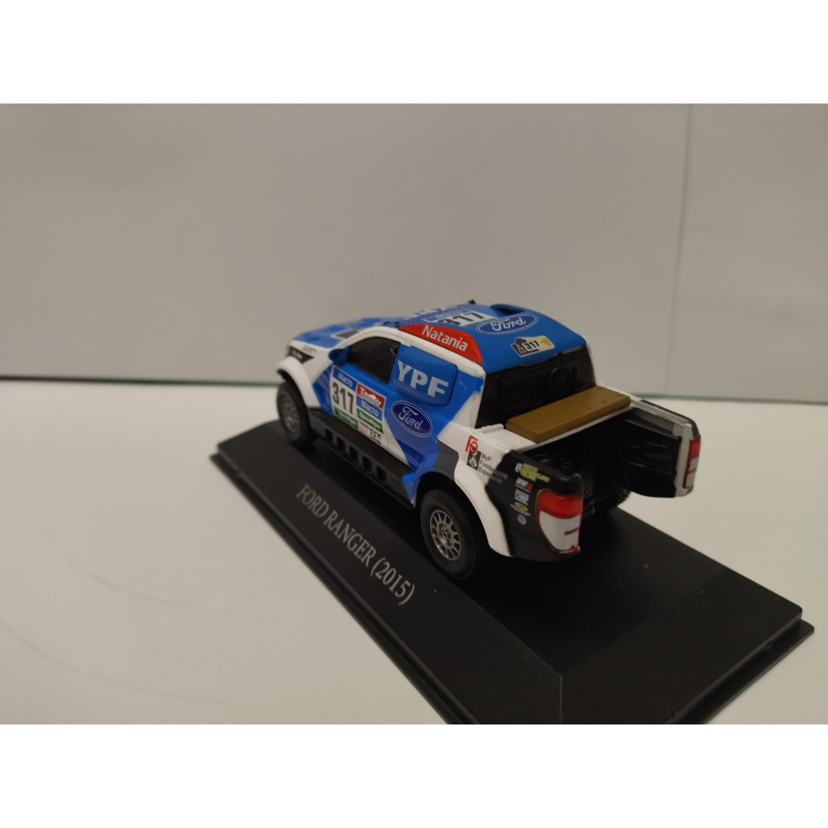 FORD RANGER RALLY RAID PARIS-DAKAR 2015 1:43 LUPA IXO HARD BOX - BCN ...