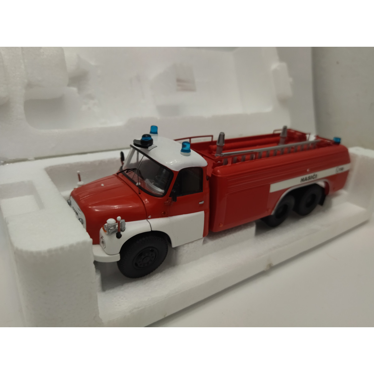 TATRA 148 CAS 32 HASICI FIRE/POMPIERS/BOMBEROS 1:43 PREMIUM CLASSIXXS ...