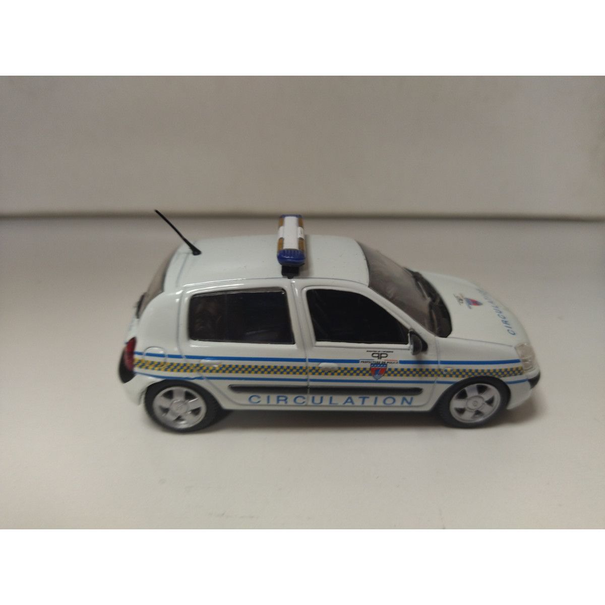 RENAULT CLIO 2002 POLICE CIRCULATION 1:43 NOREV HACHETTE NO BOX/V FOTO ...
