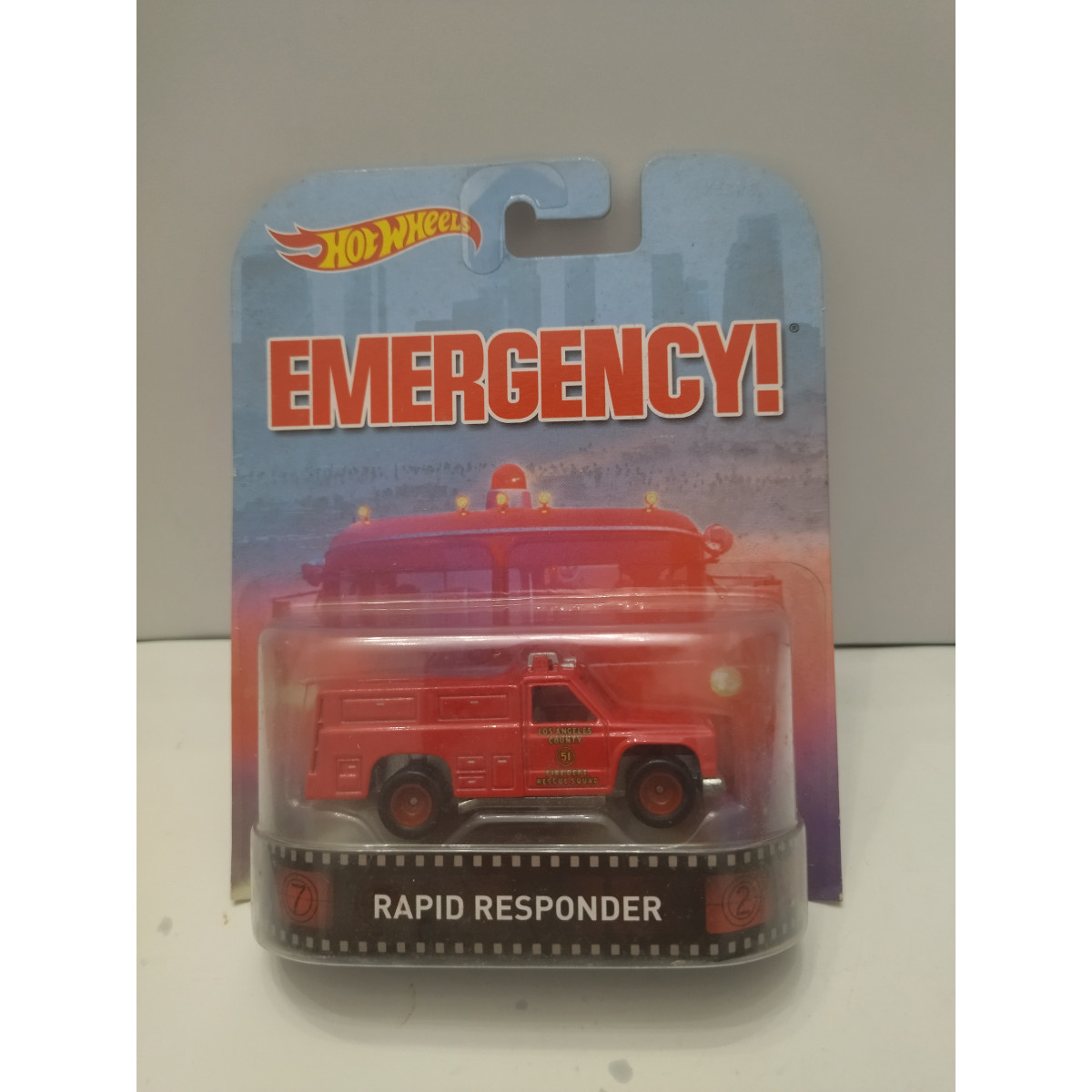 RAPID RESPONDER EMERGENCY 1:64 HOT WHEELS PREMIUM - BCN STOCK CARS
