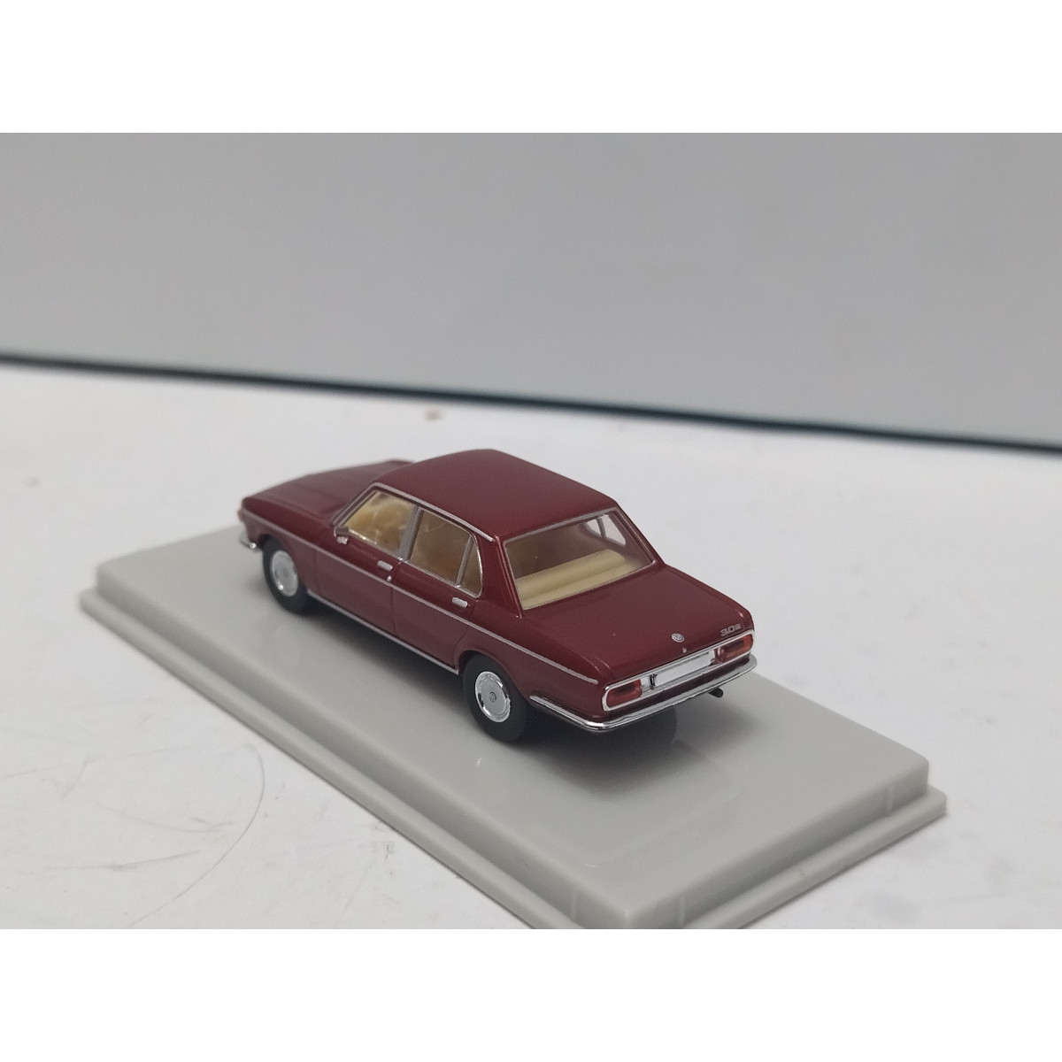 BMW 3.0 Si DARK RED 1:87 H0 STARMADA BREKINA - BCN STOCK CARS