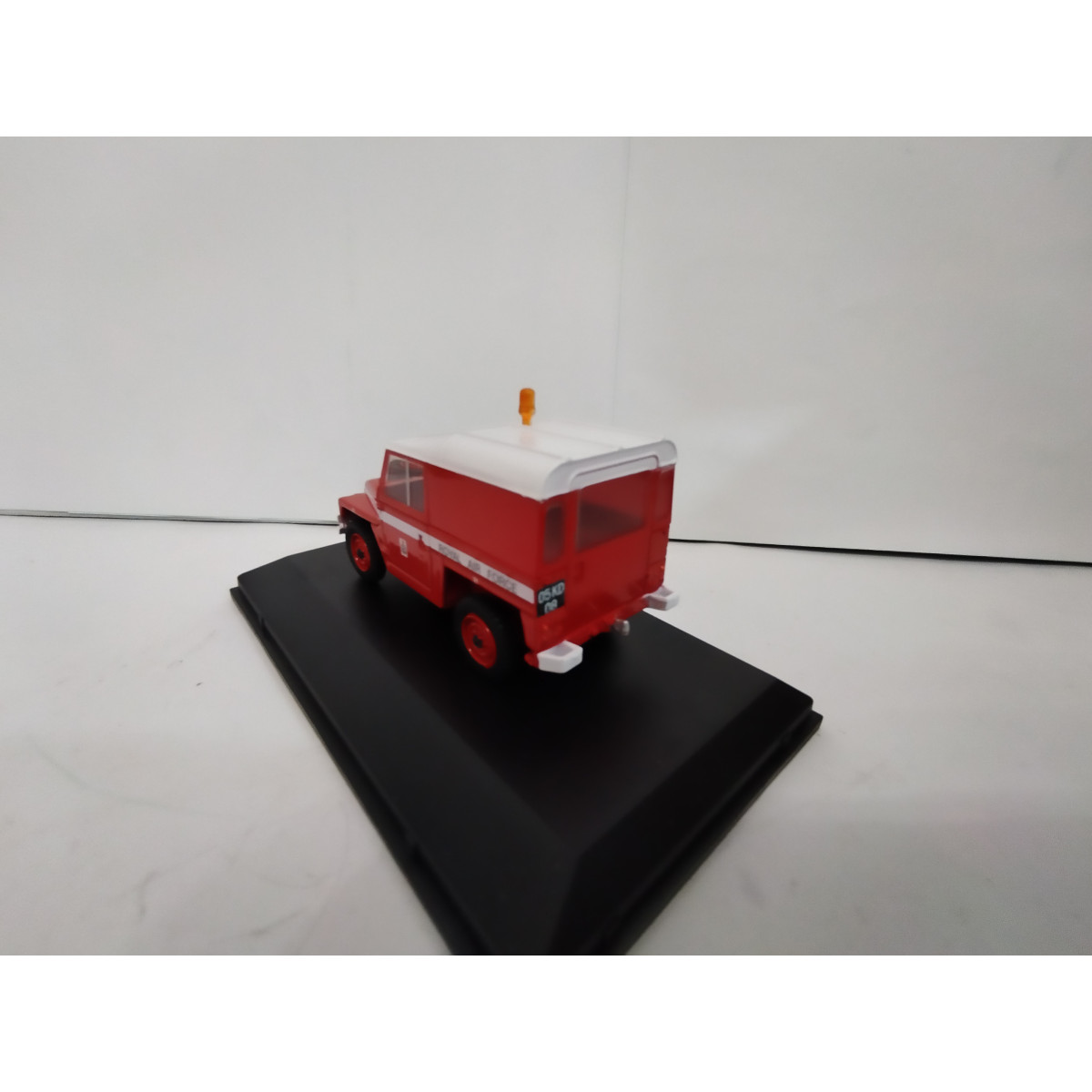 LAND ROVER 1/2 TON LIGHTWEIGHT RAF 1:43 OXFORD - BCN STOCK CARS