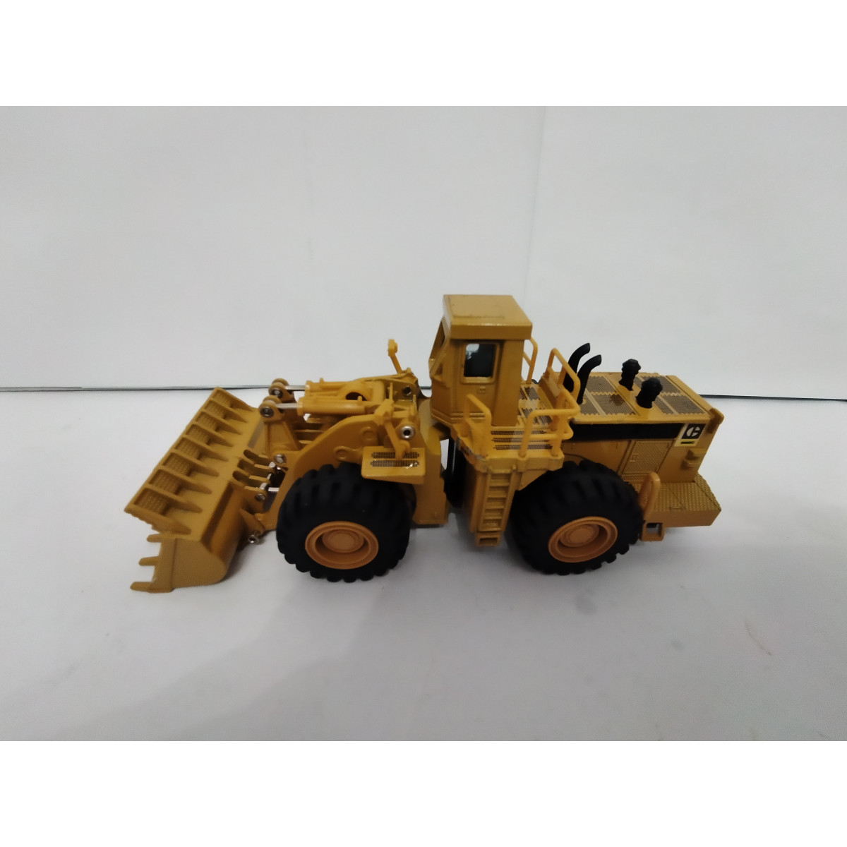 CATERPILLAR CAT 992C WHEEL LOADER/CARGADORA 1:75 SHINSEI 601 - BCN ...