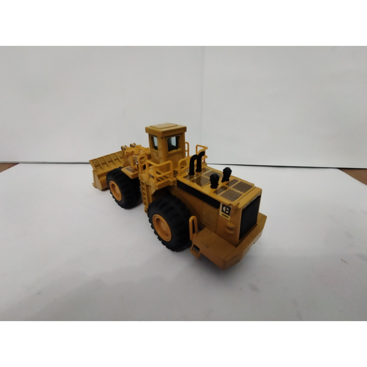 CATERPILLAR CAT 992C WHEEL LOADER/CARGADORA 1:75 SHINSEI 601 - BCN ...