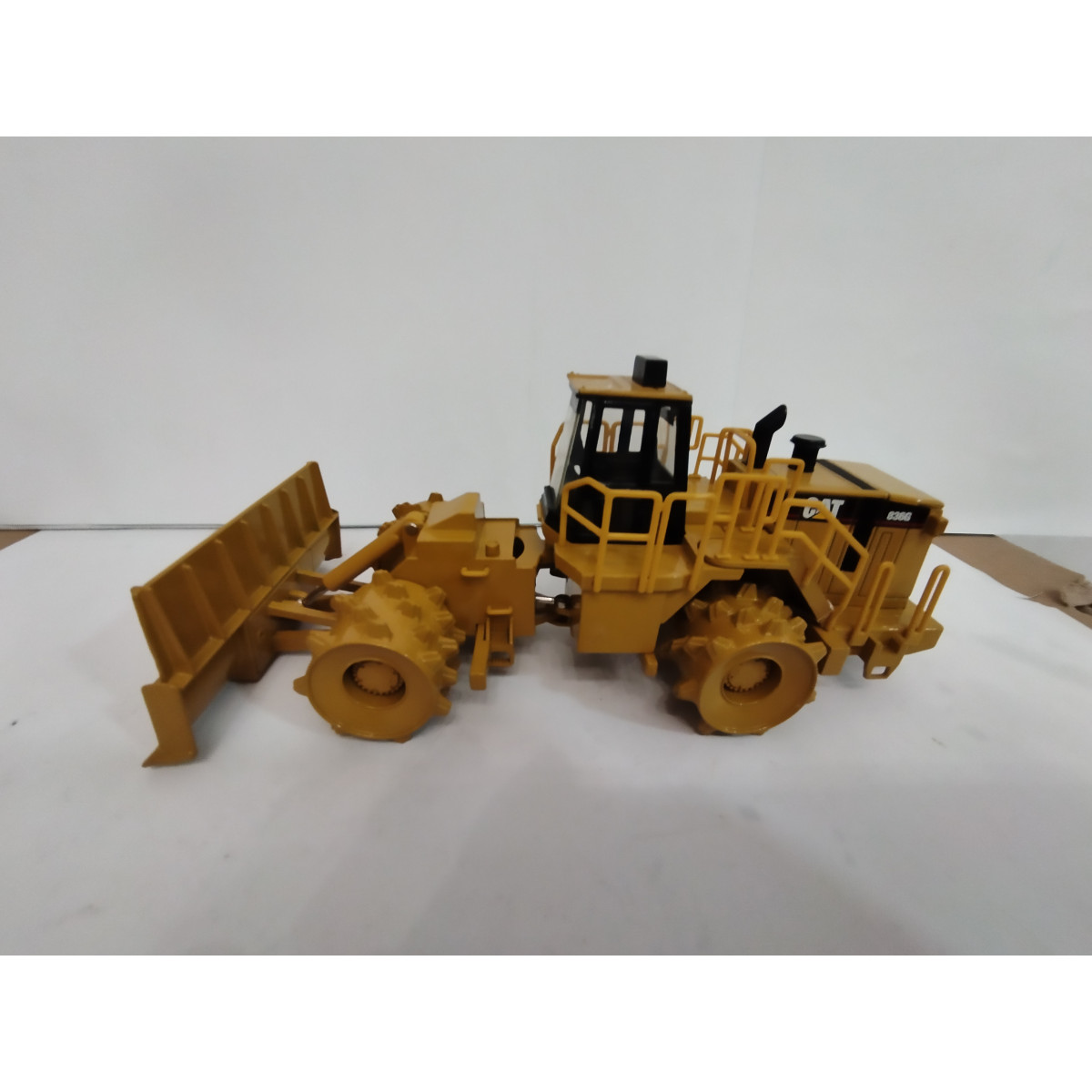 CATERPILLAR CAT 836G LANDFILL COMPACTOR 1:50 NORSCOT NO BOX/V FOTOS ...